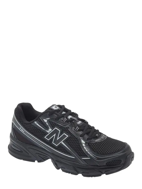 NEW BALANCE Gender Inclusive 740 Sneaker - Black