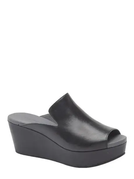 CHOCOLAT BLU Whisper Platform Wedge Sandal - Black Leather