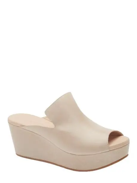 CHOCOLAT BLU Whisper Platform Wedge Sandal - Off White Leather