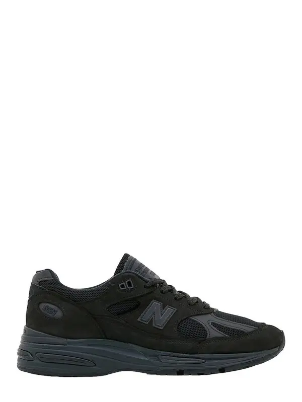 NEW BALANCE 991v2 Miuk Dover Street Market Triple Sneakers - Black
