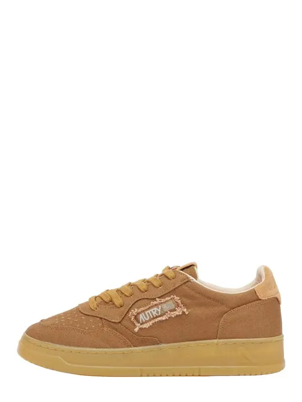 AUTRY Medalist Low Tonal Sneakers - Tanzine