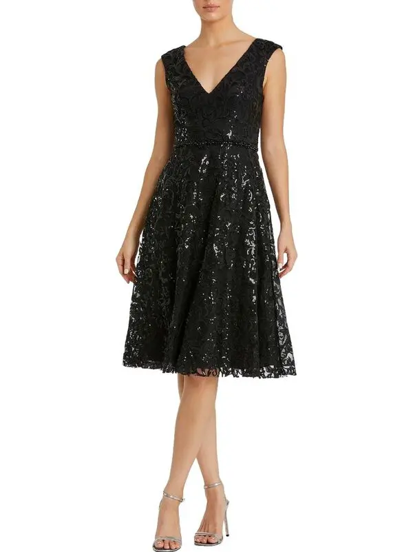 Mac Duggal Baroque Sequined V Neck Cap Sleeve Dress - Black