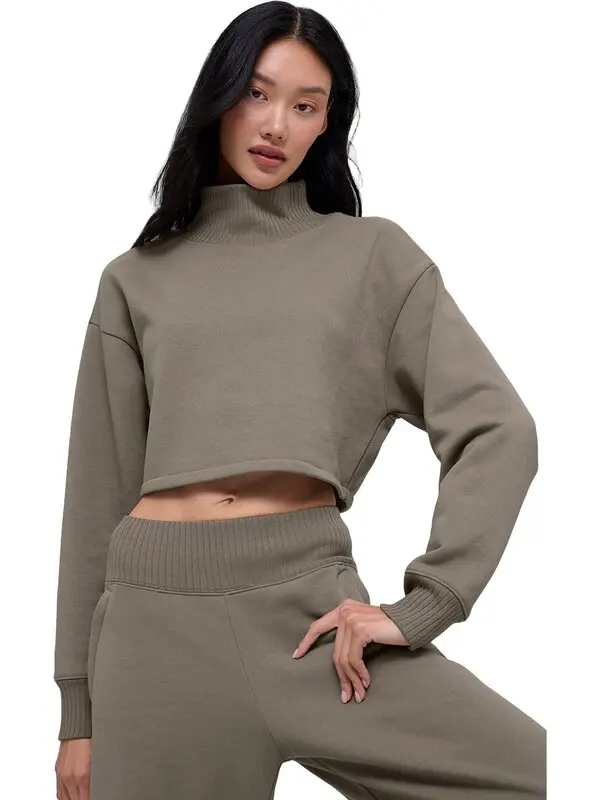 Alo Yoga Cropped Serenity Coverup Sweatshirt - Light Cocoa