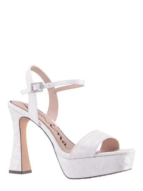 Nina Alma Platform Sandal - Ivory