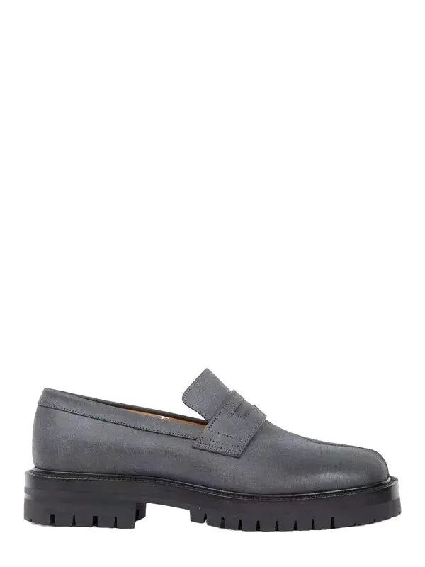MAISON MARGIELA Tabi Loafers - Black