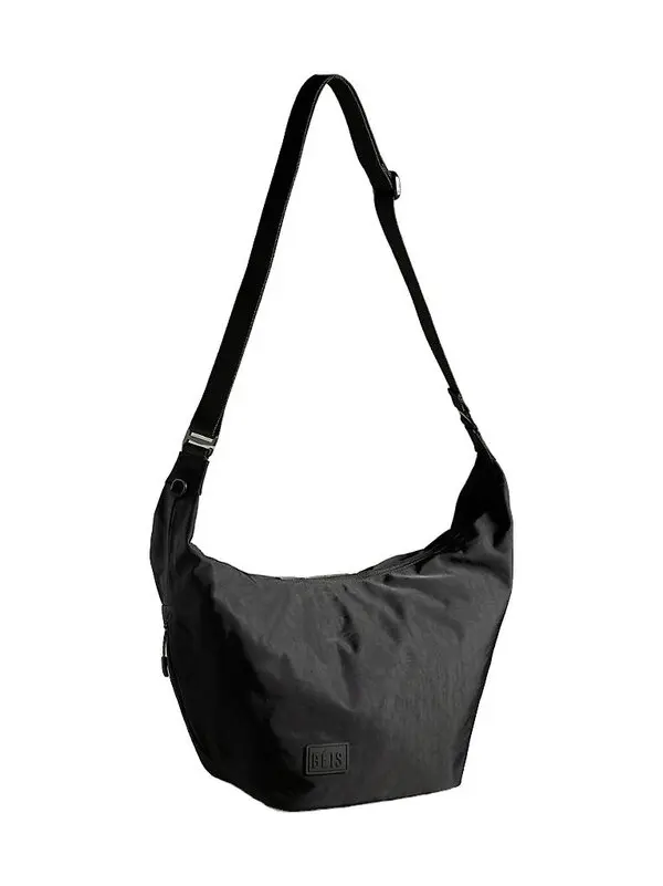 BEIS The Crescent Catchall Sling Bag - Black