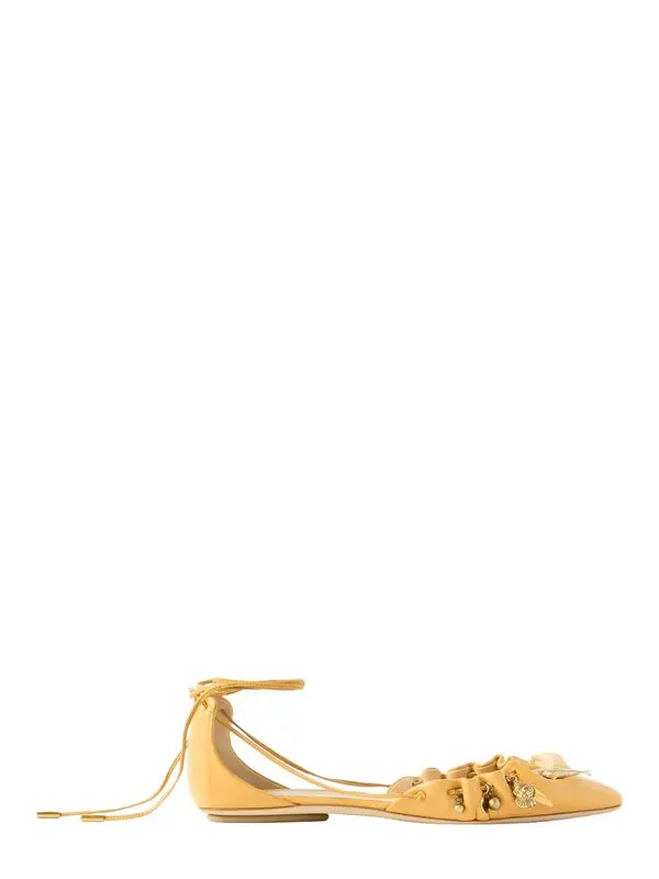 Chloé Gathered Embellished Leather Point-toe Flats - Yellow