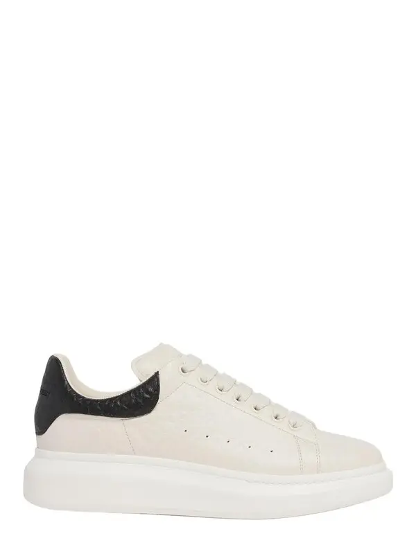 Alexander McQueen Oversized Grainy Leather Low-top Sneakers - Naturlblk