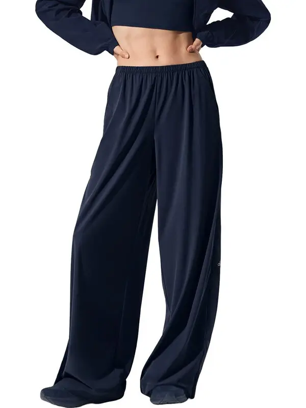 Alo Yoga Breezy Wide Leg Pant - Navy