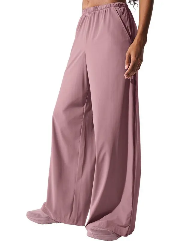 Alo Yoga Breezy Wide Leg Pant - Smoky Quartz