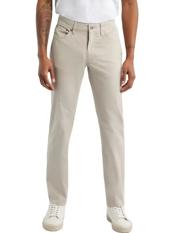BRAX Chuck Modern Fit Chambray Pants - Sand