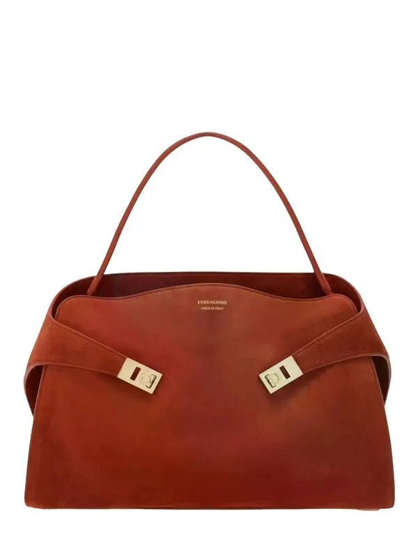 FERRAGAMO Large Gancini-plaque Shoulder Bag - Red