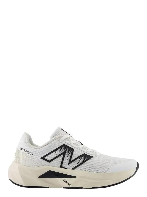 NEW BALANCE Fuelcell Propel V5 - White/black/linen