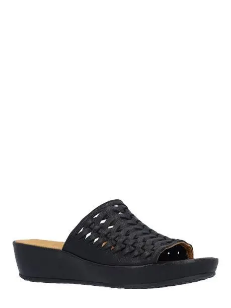 L'AMOUR DES PIEDS Cyra Platform Wedge Slide Sandal - Black