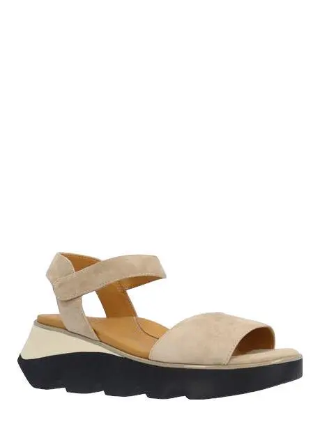 L'AMOUR DES PIEDS Halsten Sandal - Taupe