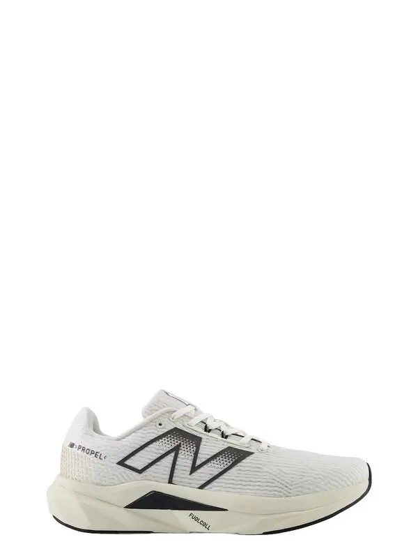 NEW BALANCE Fuelcell Propel V5 - White/black Cement/linen