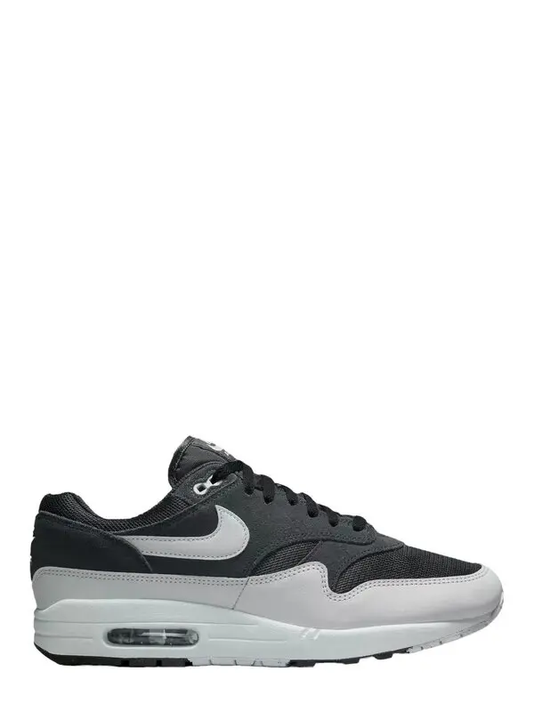 Nike Air Max 1 Essential Sneakers - Black