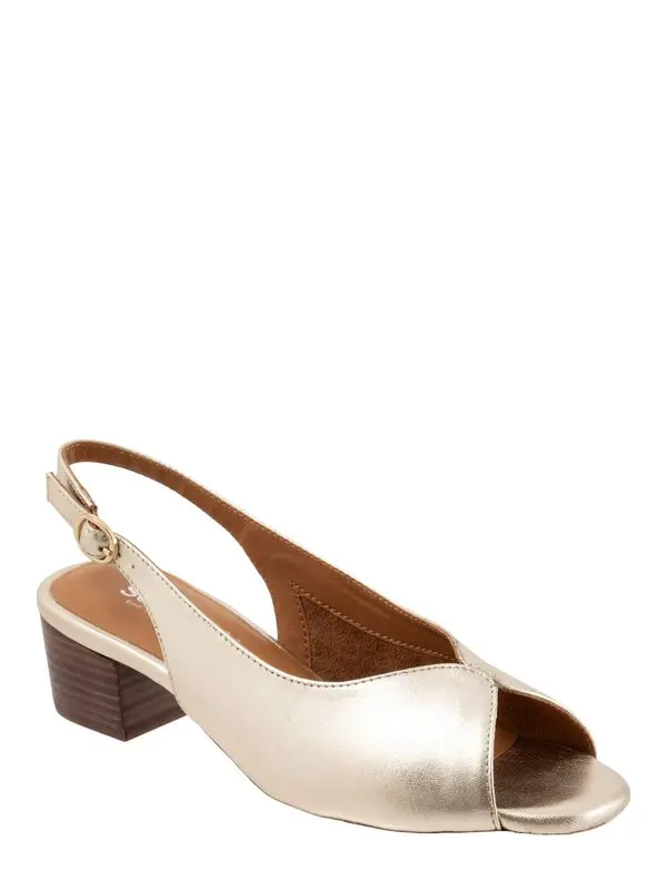 Softwalk Lakewood Slingback Sandal - Champagne
