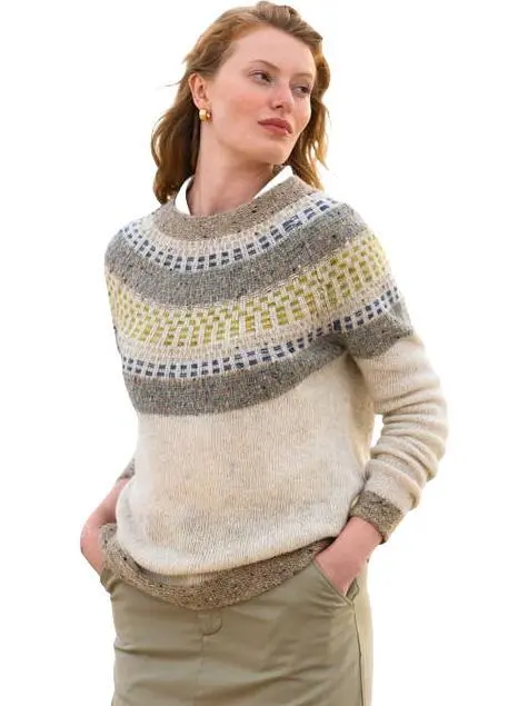 CELTIC & CO. Float Stitch Yoke Donegal Sweater - Ecru