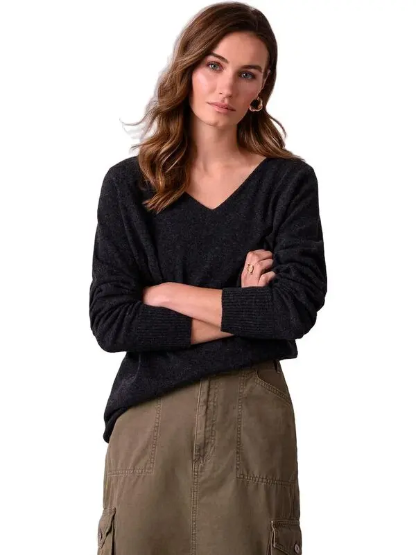 CELTIC & CO. Geelong Wool Slouch V-neck Sweater - Charcoal