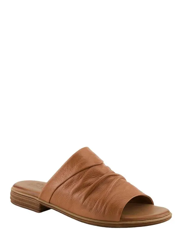 SPRING STEP SHOES Jaleel Leather Slide Sandal - Tan
