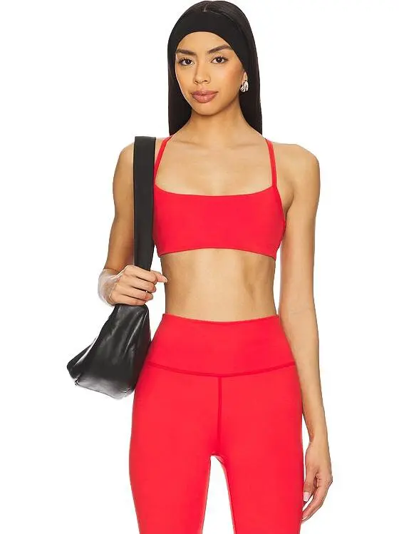WELLBEING + BEINGWELL Flowwell Ilanna Sports Bra In Red - Lava Red