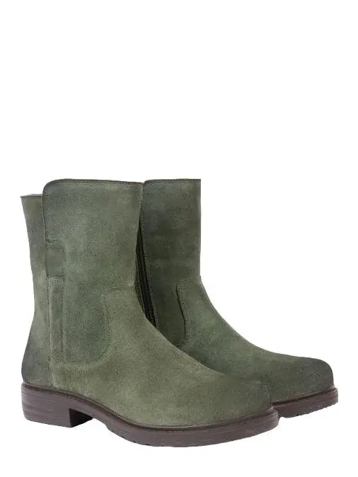 CELTIC & CO. Essential Leather Ankle Boots - Olive
