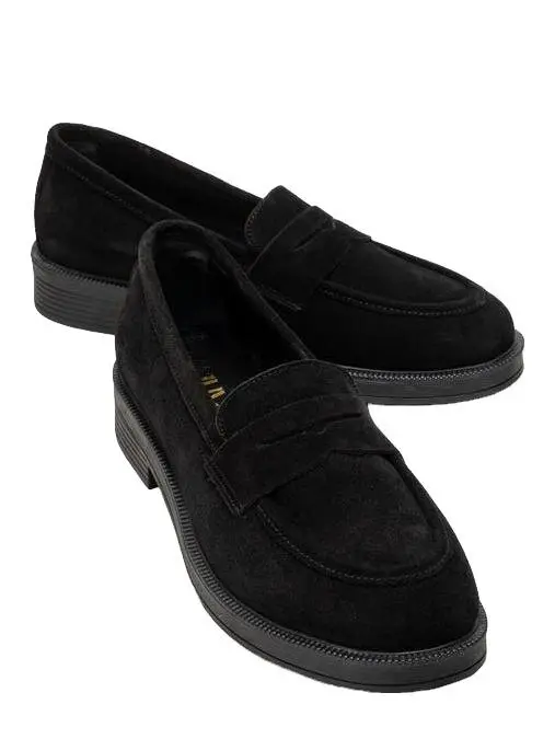 FOREVER & ALWAYS SHOES Bree Platform Leather Loafer - Black Suede Leather