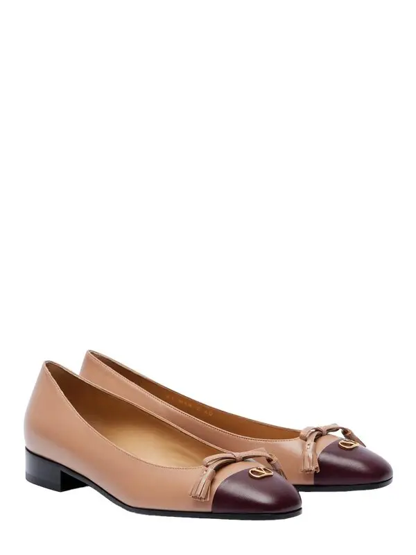 Valentino Garavani Valet Du Roi Leather Ballet Flats - Pink