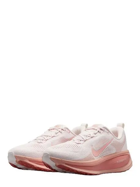 Nike Vomero 18 Sneakers - Soft Pink/ Madder Root