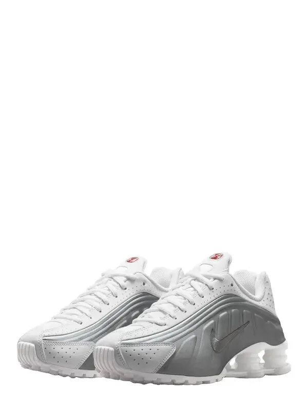 Nike Shox R4 Sneaker - 101 White/m Silv