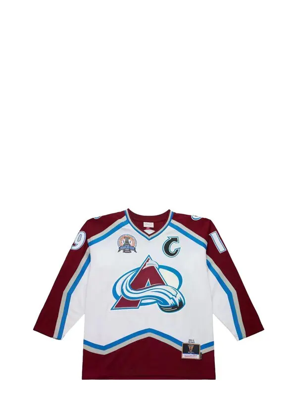 Mitchell & Ness 2000/01 Joe Sakic Colorado Avalanche Power Play Jersey - White