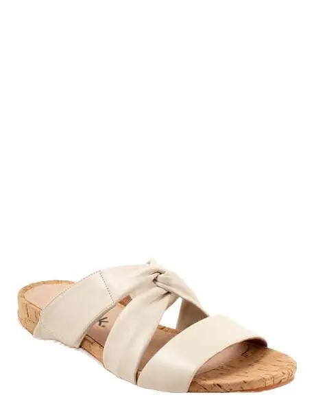 Softwalk Tallulah Slide Sandal - Ivory