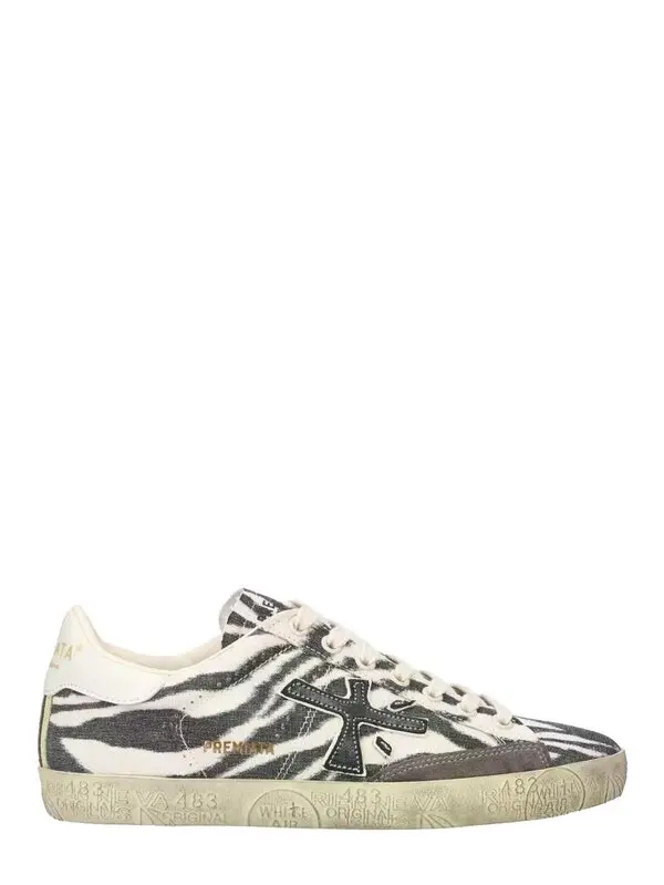 Premiata Stevend Sneakers - Neutrals
