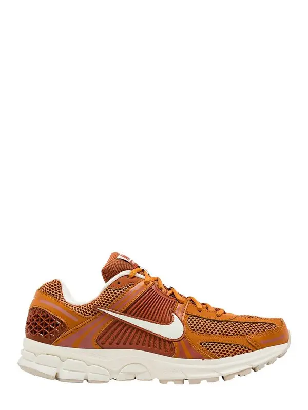 Nike Air Zoom Vomero Sneakers - Orange