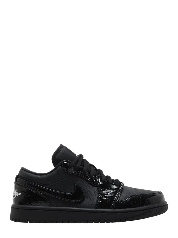 JORDAN 1 Low Se Sneakers - Black