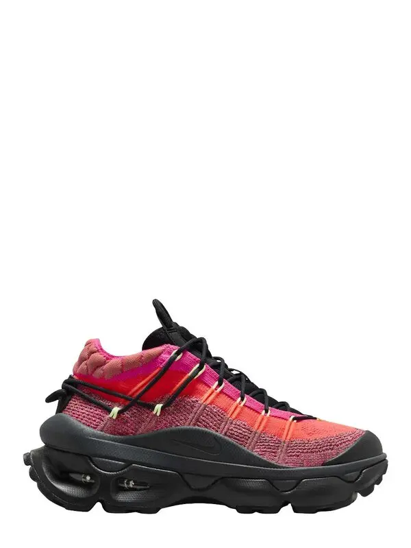 Nike Air Max Flyknit Venture Sneakers - Pink