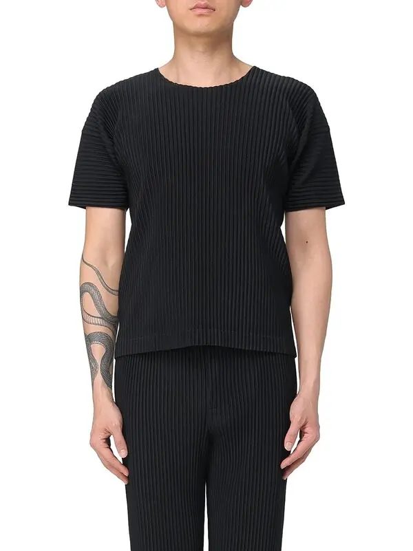 Issey Miyake T-shirt - Black