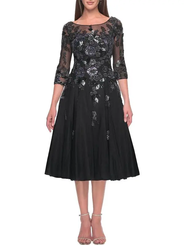 La Femme Lace And Tulle Knee-length Dress - Black