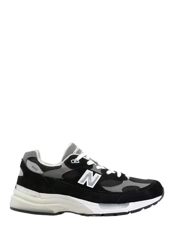 NEW BALANCE 992 Sneakers - Black