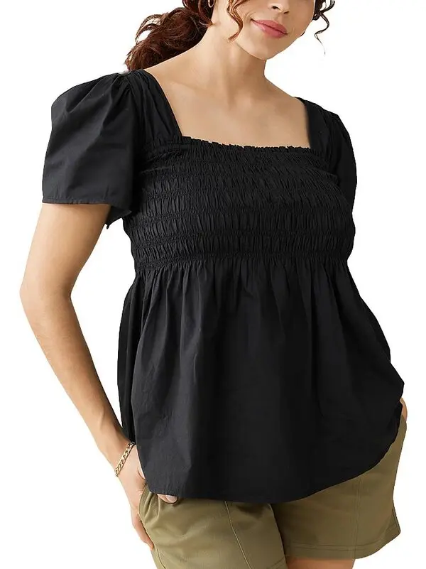 Ingrid & Isabel® Short Sleeve Smocked Top - Black