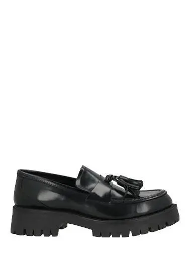 NOA A. Leather Loafers - Black