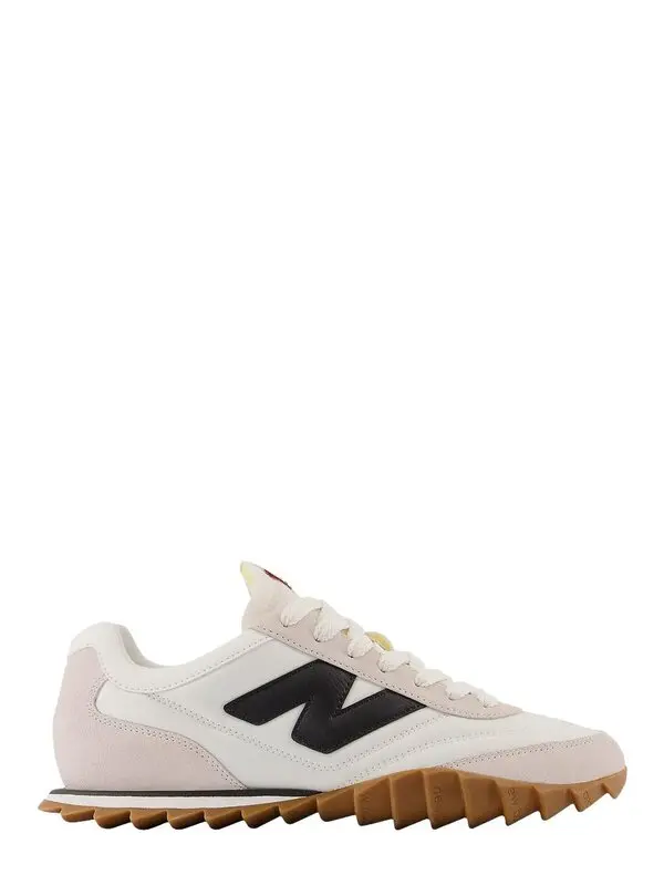 NEW BALANCE Rc30 Sneakers - Cream