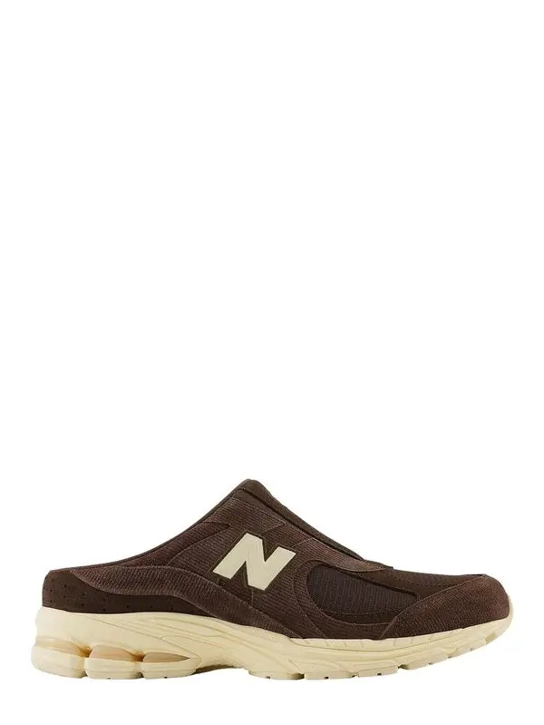 NEW BALANCE 2002r Mule - Brown