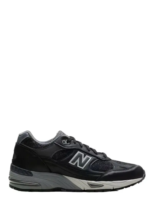 NEW BALANCE 991 Sneakers - Black