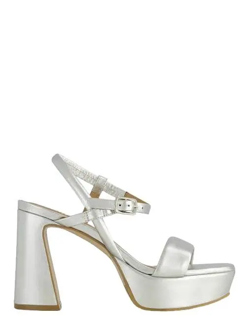 Bernardo Ventura Platform Sandal - Silver