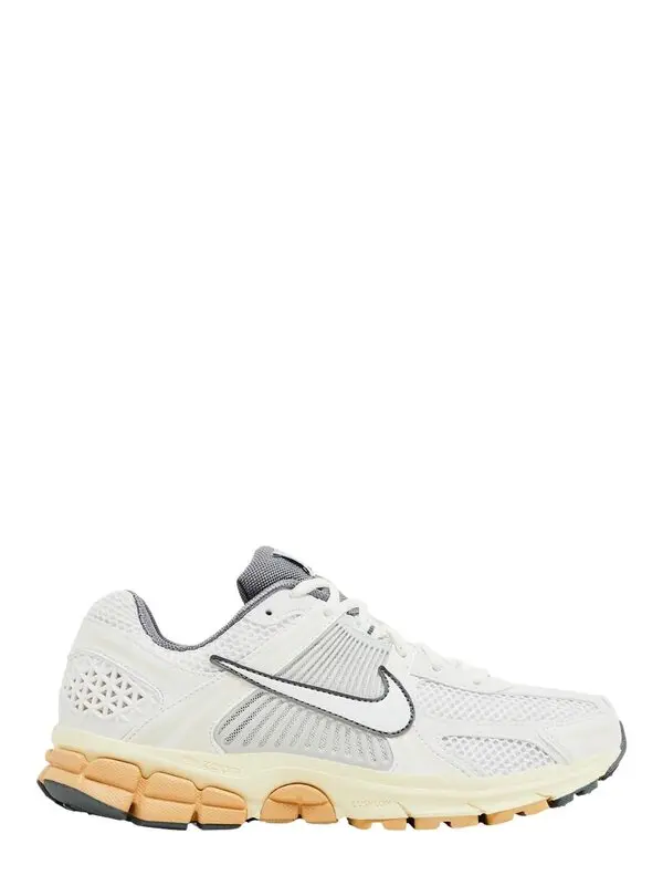 Nike Air Zoom Vomero - White