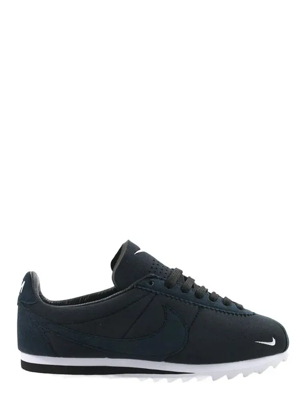 Nike Classic Cortez Shark Low Sp Sneakers - Black