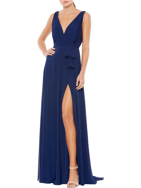Mac Duggal Sleeveless V-neck Chiffon Gown - Midnight