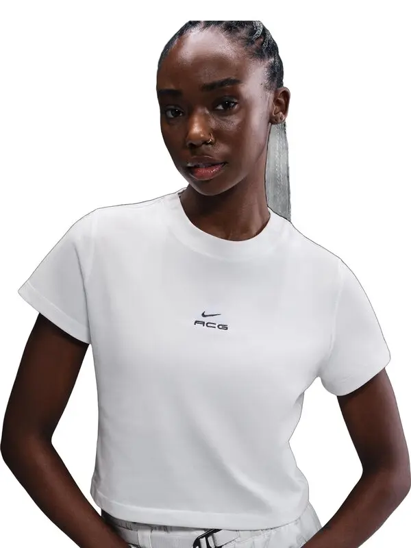 Nike Acg Dri-fit Short-sleeve T-shirt - White
